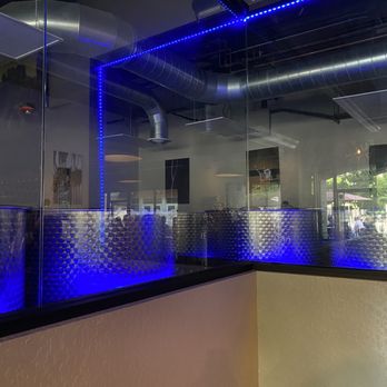 ENGINE 8 URBAN WINERY - Updated July 2024 - 395 Photos & 171 Reviews ...