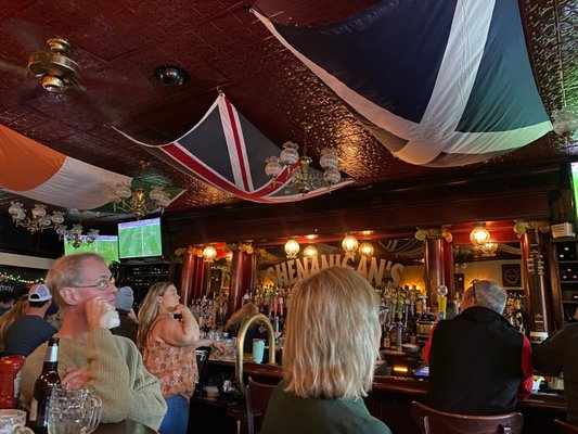 SHENANIGAN’S OLD ENGLISH PUB - Updated December 2025 - 218 Photos & 230 ...