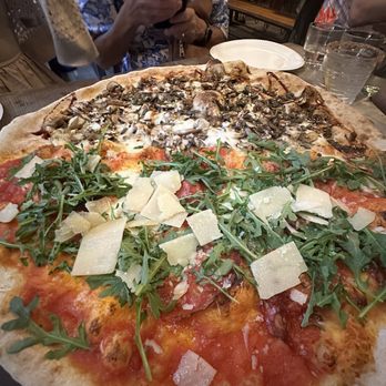 HOMESLICE NEAL’S YARD - Updated September 2024 - 234 Photos & 278 ...