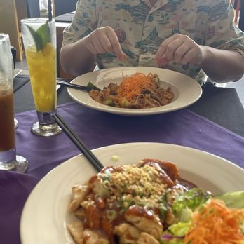 THAI GINGER BISTRO - Updated December 2025 - 80 Photos & 107 Reviews ...