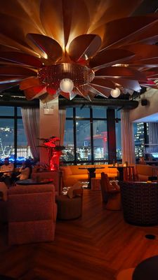 LILLISTAR - Updated October 2025 - 133 Photos & 45 Reviews - 353 ...