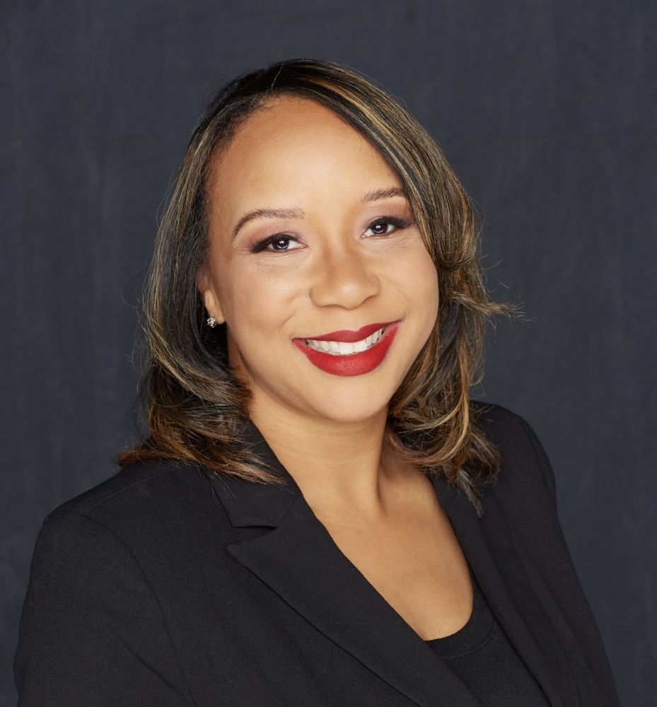 LYNAE SOLOMON - REGENCY CREST REALTY - Updated May 2024 - 21 Photos ...