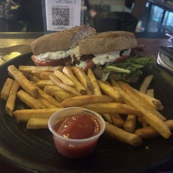 WHITE RABBIT GASTROPUB - Updated December 2025 - 826 Photos & 975 ...