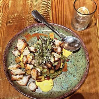 LECHON - Updated June 2024 - 4736 Photos & 1965 Reviews - 113 SW Naito ...