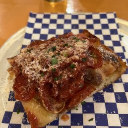 RIIP BEER & PIZZERIA - Updated July 2025 - 842 Photos & 670 Reviews ...