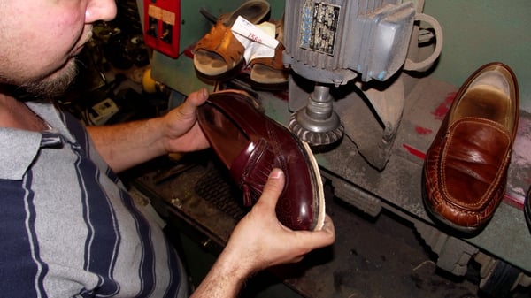 DAVID’S SHOE REPAIR - Updated May 2026 - 20 Photos & 32 Reviews - 40 W ...
