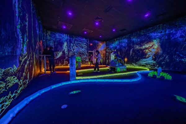 AR’S ENTERTAINMENT HUB - Updated December 2025 - 56 Photos & 28 Reviews ...