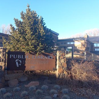 FLAGSTAFF PUBLIC LIBRARY - Updated December 2025 - 47 Photos & 18 ...