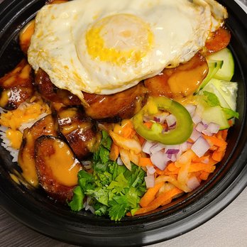 CHICAGO LUNCHBOX FOOD TRUCK - Updated October 2025 - 49 Photos & 49 ...