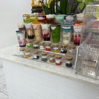 DING TEA BRANDON - Updated December 2025 - 137 Photos & 50 Reviews ...