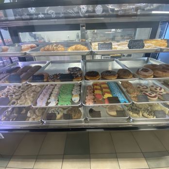 SWEET INSPIRATIONS BAKERY - Updated December 2025 - 41 Photos & 17 ...