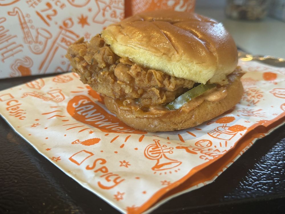 POPEYES LOUISIANA KITCHEN - Updated August 2024 - 31 Photos & 29 ...