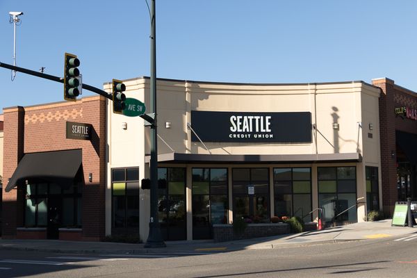 SEATTLE CREDIT UNION - Updated August 2025 - 10 Photos & 14 Reviews ...