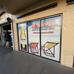 SNAPPERS GRILL & COMEDY CLUB - Updated July 2025 - 70 Photos & 146 ...