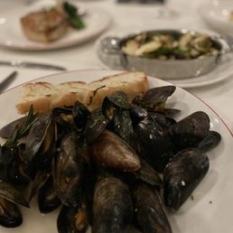 SENTI RESTAURANT - Updated June 2025 - 269 Photos & 178 Reviews - 3473 ...