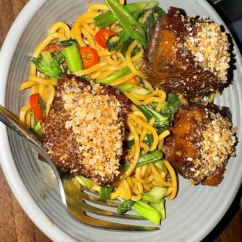 SAMPAN - Updated May 2025 - 3232 Photos & 2377 Reviews - 124 S 13th St ...