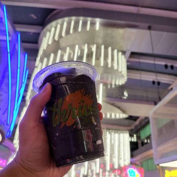 THRIVE JUICES - Updated March 2025 - 70 Photos & 34 Reviews - 401 ...