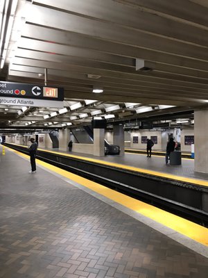 FIVE POINTS MARTA STATION - 45 Photos & 38 Reviews - 30 Alabama St Se ...