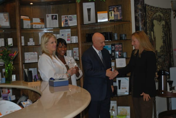 RL CENTER FOR COSMETIC SURGERY & MEDSPA - Updated November 2025 - 65 ...