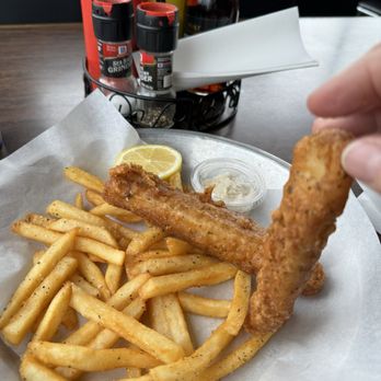 WATERSHED - Updated March 2025 - 198 Photos & 201 Reviews - 4820 W ...