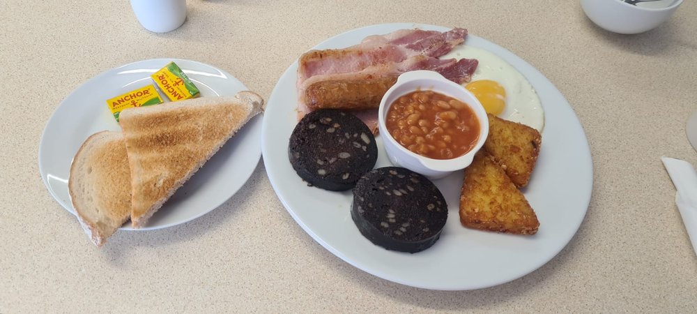 THE ROSY LEE - Updated April 2025 - 379 Seaside, Eastbourne, East ...