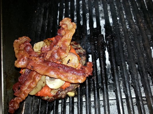 UPTOWN PUB & GRILL - Updated December 2025 - 19 Photos & 22 Reviews ...