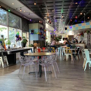 QUIRKS - 321 Photos & 176 Reviews - 189 Central Park Ave, Virginia ...