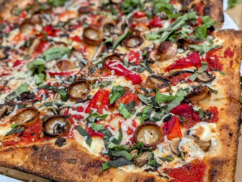 BROOKLYN PIZZA CREW - Updated July 2025 - 163 Photos & 196 Reviews ...