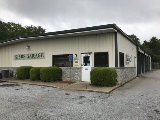 GIBBS AUTOMOTIVE - Updated October 2025 - 13 Reviews - 1098 Dogwood Dr ...