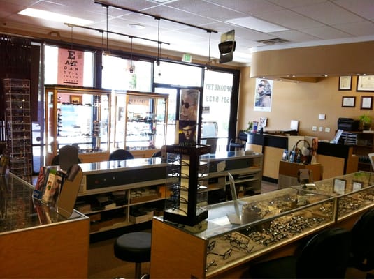 CALIFORNIA VISION CENTER OPTOMETRY - 10 Photos & 21 Reviews - 4143 ...