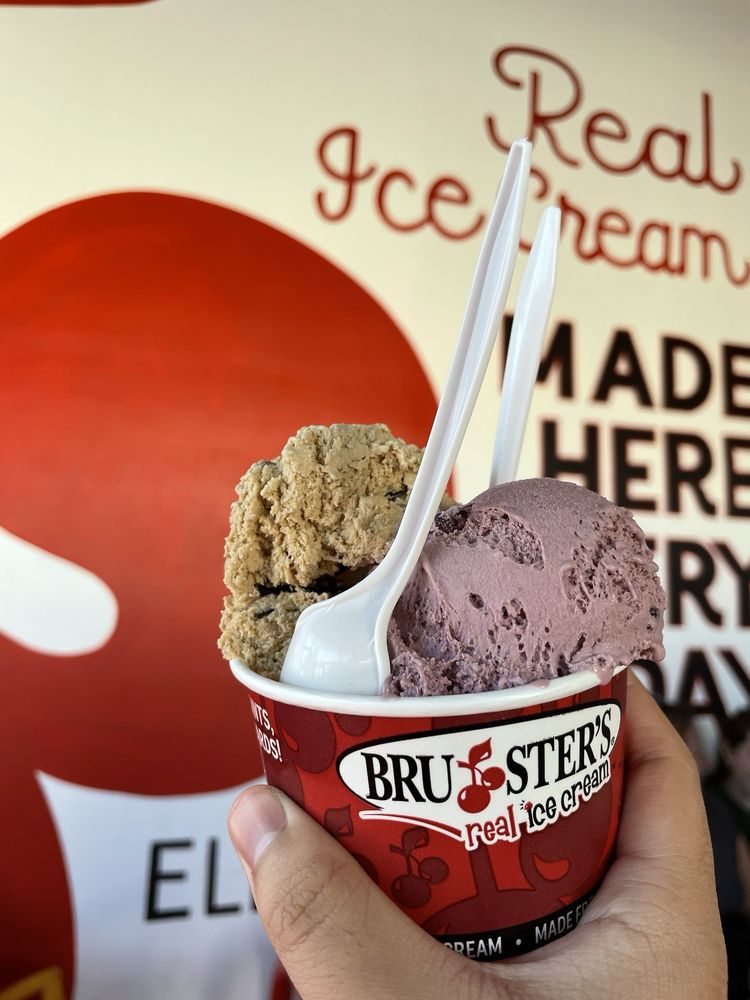 BRUSTER’S REAL ICE CREAM - Updated December 2025 - 31 Photos & 32 ...