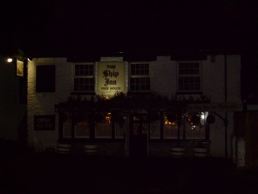 SHIP INN - Updated October 2025 - Polmear Hill, Par, Cornwall, United ...