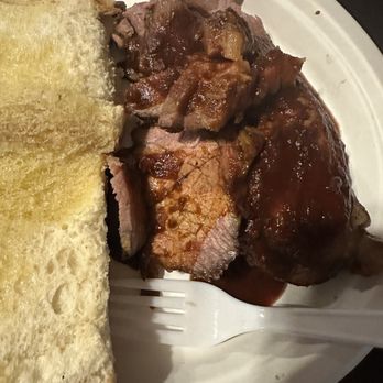 BUSTER’S SOUTHERN BBQ - Updated June 2024 - 731 Photos & 1053 Reviews ...