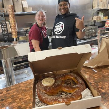 BOSS CHICKNBEER - Updated December 2025 - 68 Photos & 74 Reviews ...