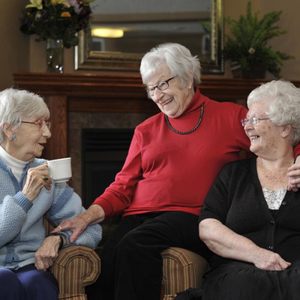 POST INN VILLAGE - Updated July 2024 - 203 Georgian Drive, Oakville ...