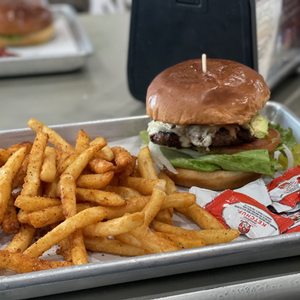 COUNTRY BURGER - Updated August 2025 - 97 Photos & 203 Reviews - 3115 W ...