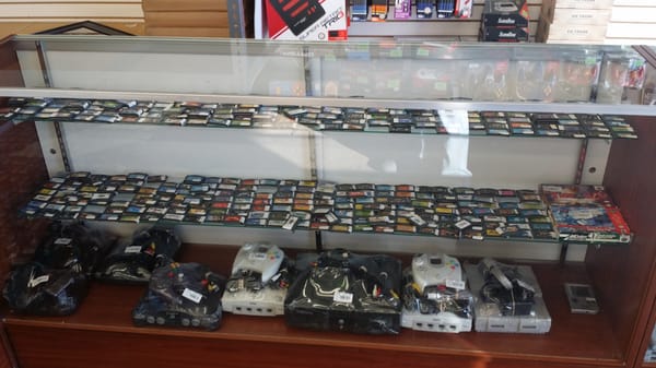 SUPER MEGA REPLAY - Updated December 2025 - 19 Reviews - 683 N Green ...