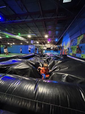 FLY HIGH - Updated May 2026 - 42 Photos & 14 Reviews - 1650 E 20th St ...