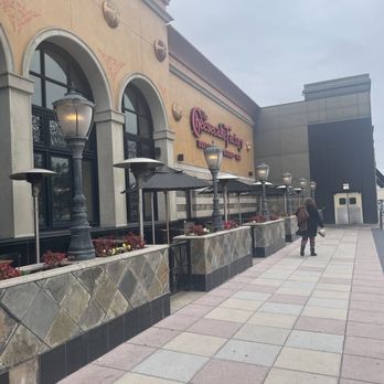 THE CHEESECAKE FACTORY - Updated December 2024 - 902 Photos & 885 ...