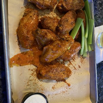 SAUCED WING BAR - Updated December 2025 - 264 Photos & 285 Reviews ...