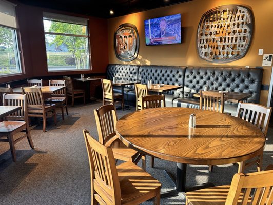 2SP TAPHOUSE & GRILL - Updated August 2025 - 84 Photos & 50 Reviews ...