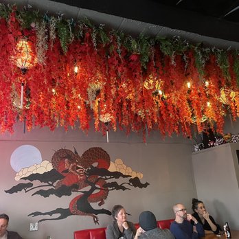 THE RED MAPLE - Updated January 2026 - 40 Photos & 17 Reviews - 100 W ...