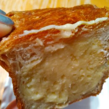 KREAM DESSERT - Updated July 2025 - 111 Photos & 49 Reviews - 526 Yonge ...