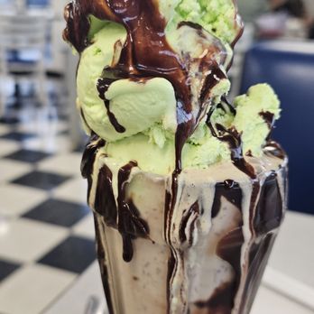 LEATHERBY’S FAMILY CREAMERY - Updated March 2025 - 1739 Photos & 1409 ...