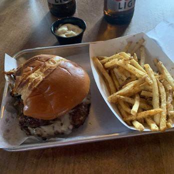 ROYCE - Updated September 2025 - 424 Photos & 290 Reviews - 115 Ridge ...