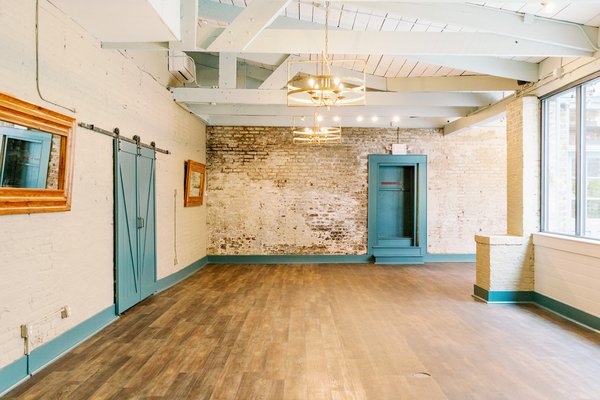 POOGAN’S COURTYARD - Updated May 2025 - 21 Photos - 12 Cumberland St ...