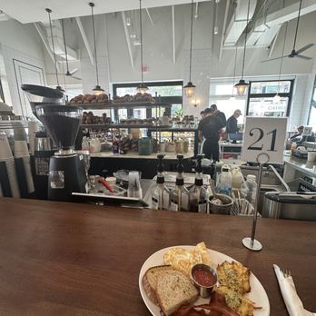 TATTE BAKERY & CAFE - Updated January 2025 - 229 Photos & 116 Reviews ...