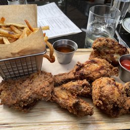 LUXBAR - Updated November 2024 - 929 Photos & 1194 Reviews - 18 East ...