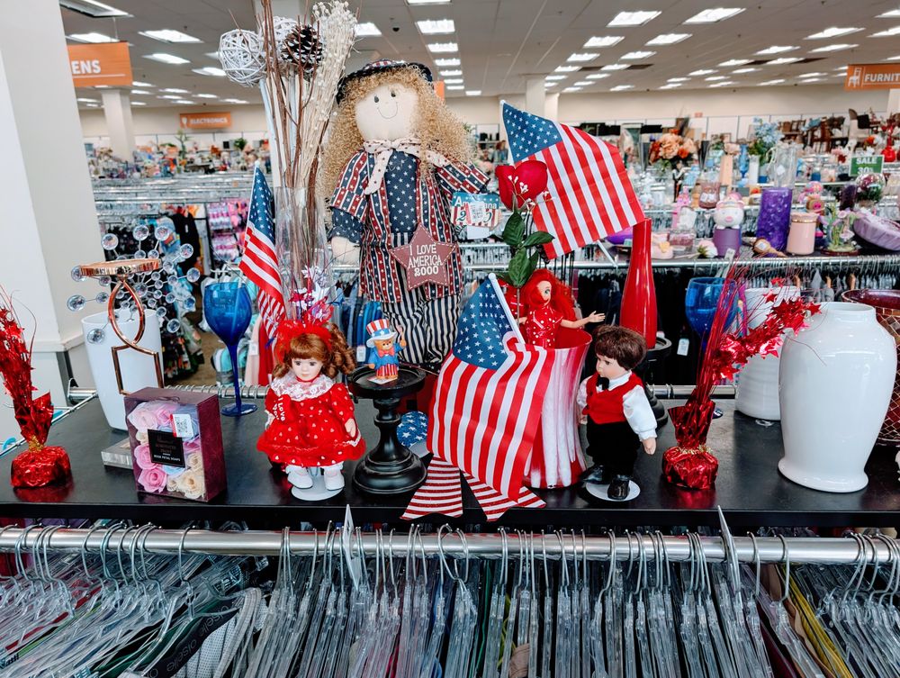 BALLARD GOODWILL - Updated December 2025 - 59 Photos & 234 Reviews ...