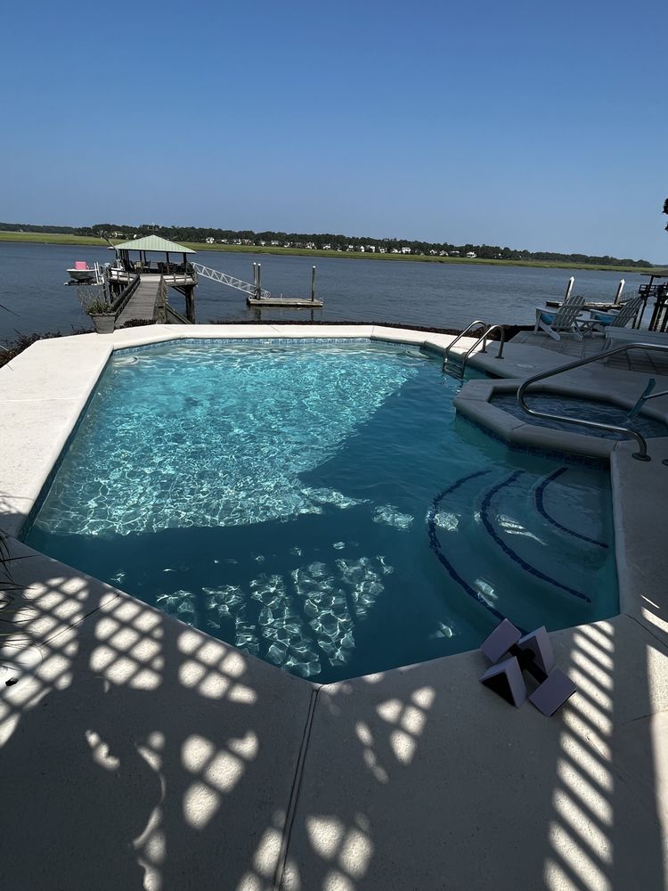 SUNSHINE POOL SERVICE - Updated August 2025 - 20 Photos - Richmond Hill ...